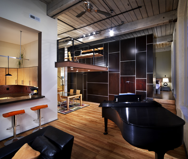 NCModernist Rhonda Angerio